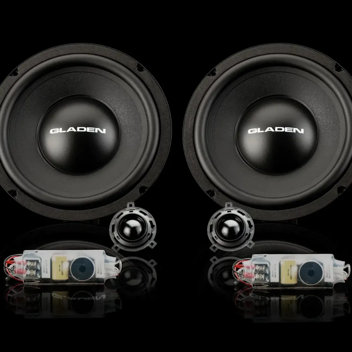 GLADEN ONE 200 T6-G2 Plug & Play Kit VW T6 - Koolart